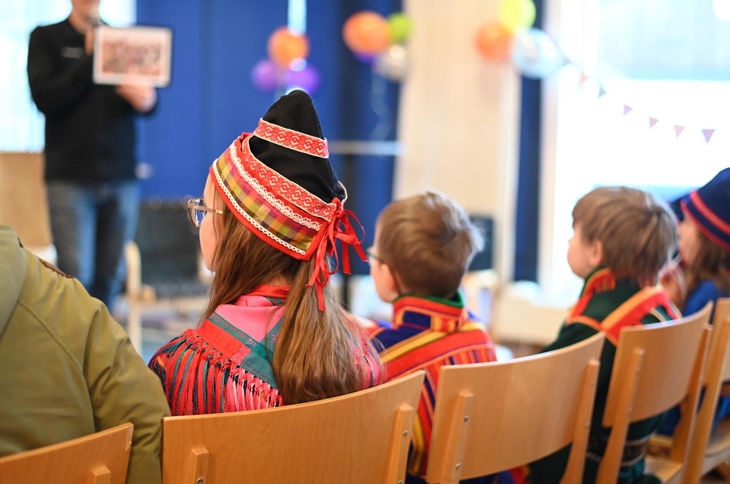 Samiska barn hyllades på Jokkmokks vintermarknad - Utveckla Norrbotten